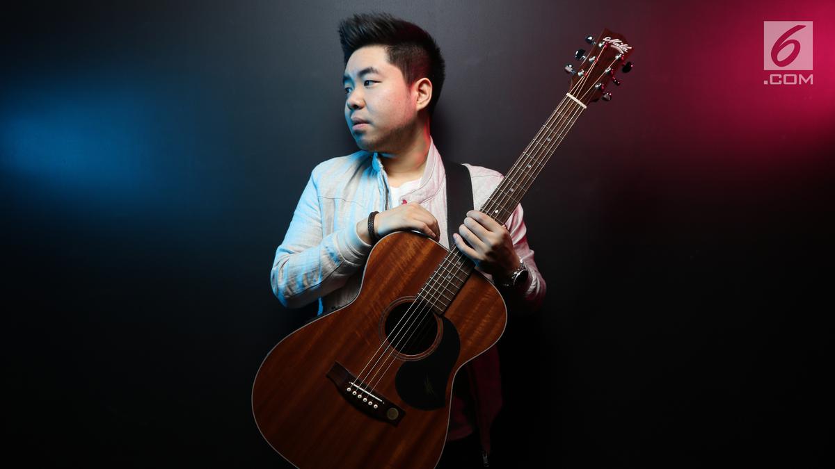 Billy Simpson Hadirkan Nuansa Emosional di Single 'Sendiri' - ShowBiz ...