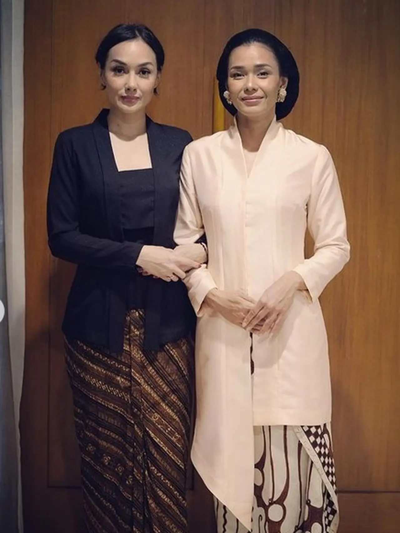 6 Momen Kedekatan Adinia Wirasti dan Sara Wijayanto, Kompak Sejak Kecil ...