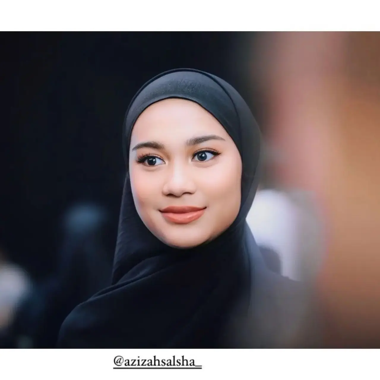 6 Potret Azizah Salsha Tampil Berhijab Ini Banjir Pujian - Hot Liputan6.com