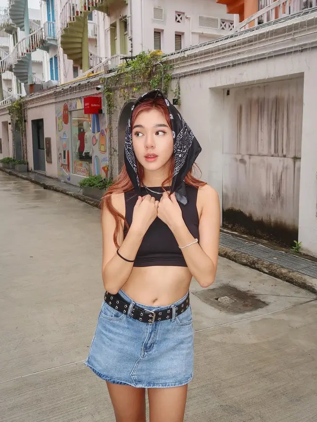 7 Potret Gabriella Ekaputri yang Raih Cumlaude Saat Wisuda, Eks Trainee Idol K-Pop - Hot ...