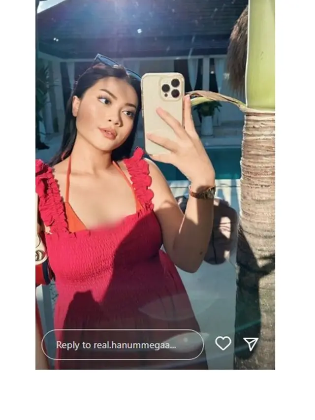 7 Potret Hanum Mega saat Lakukan Babymoon Sendiri di Bali, Curi Perhatian - Hot Liputan6.com
