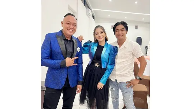 Sahabat Bunda Corla, Ini 6 Potret Terbaru Bemby Putuanda Pemeran Baron 'Si Yoyo' - Hot Liputan6.com