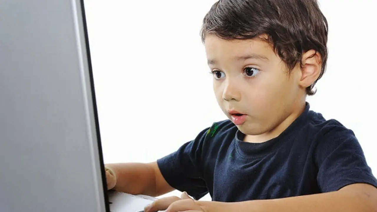 KPAI: Ribuan Anak Indonesia jadi Korban Pornografi Internet - Tekno Liputan6.com