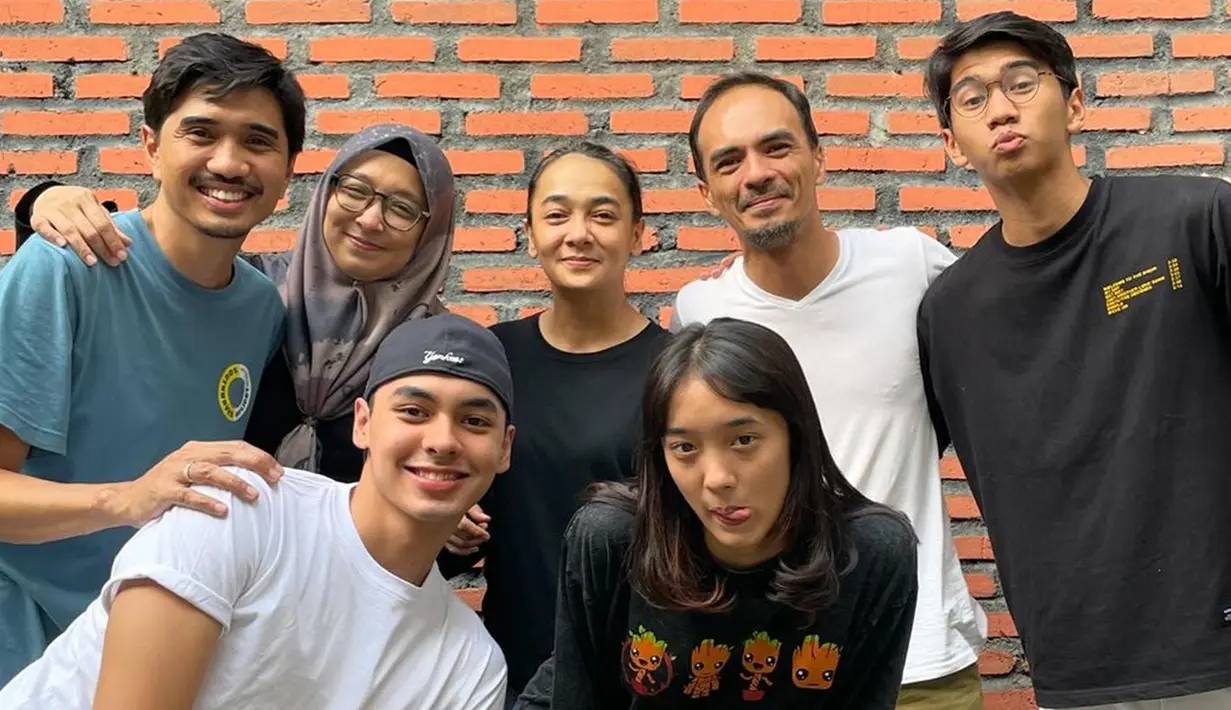 Potret Harmonis Keluarga Attar Syach dan Duta Sheila On 7, Saudara Ipar ...