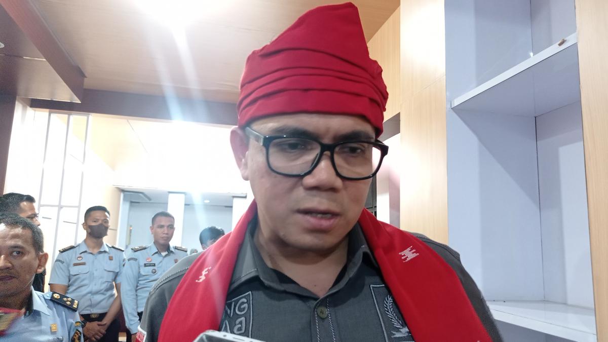 Arteria Legowo Kursinya di DPR Diganti Cucu Soekarno: Saya Tidak Akan ...