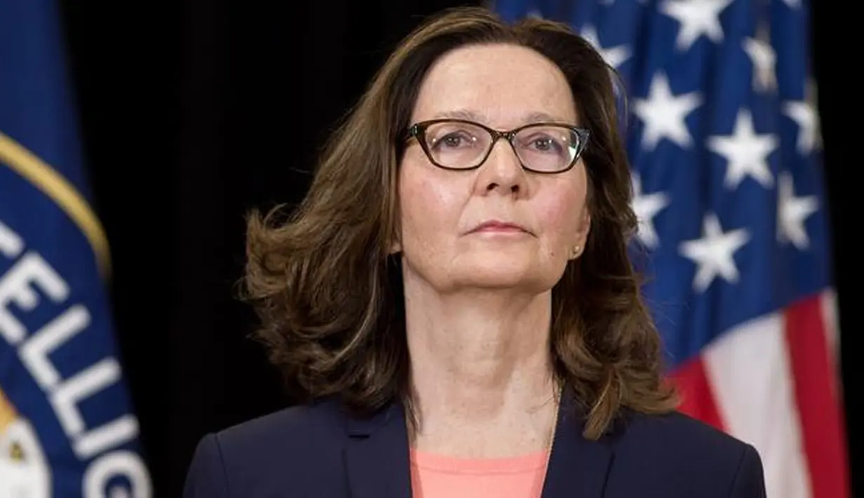 FOTO: Gina Haspel Dilantik sebagai Direktur Wanita Pertama CIA - Foto ...