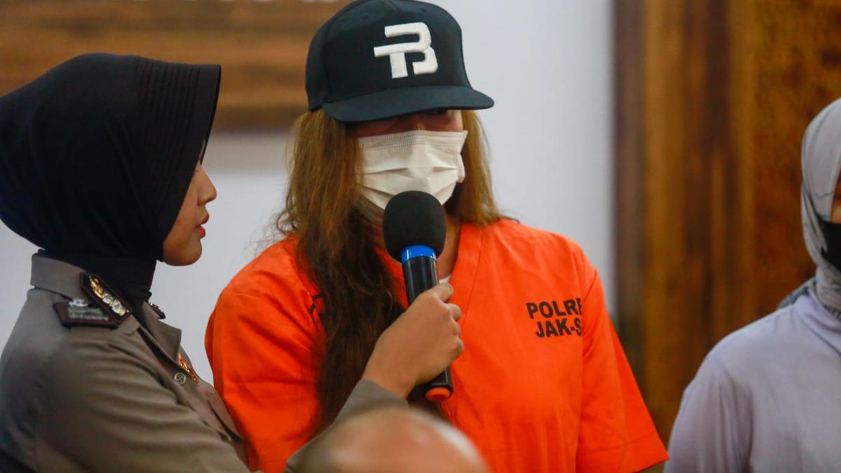 Karenina Maria Anderson Ditangkap karena Narkoba Jenis Ganja, Awalnya ...