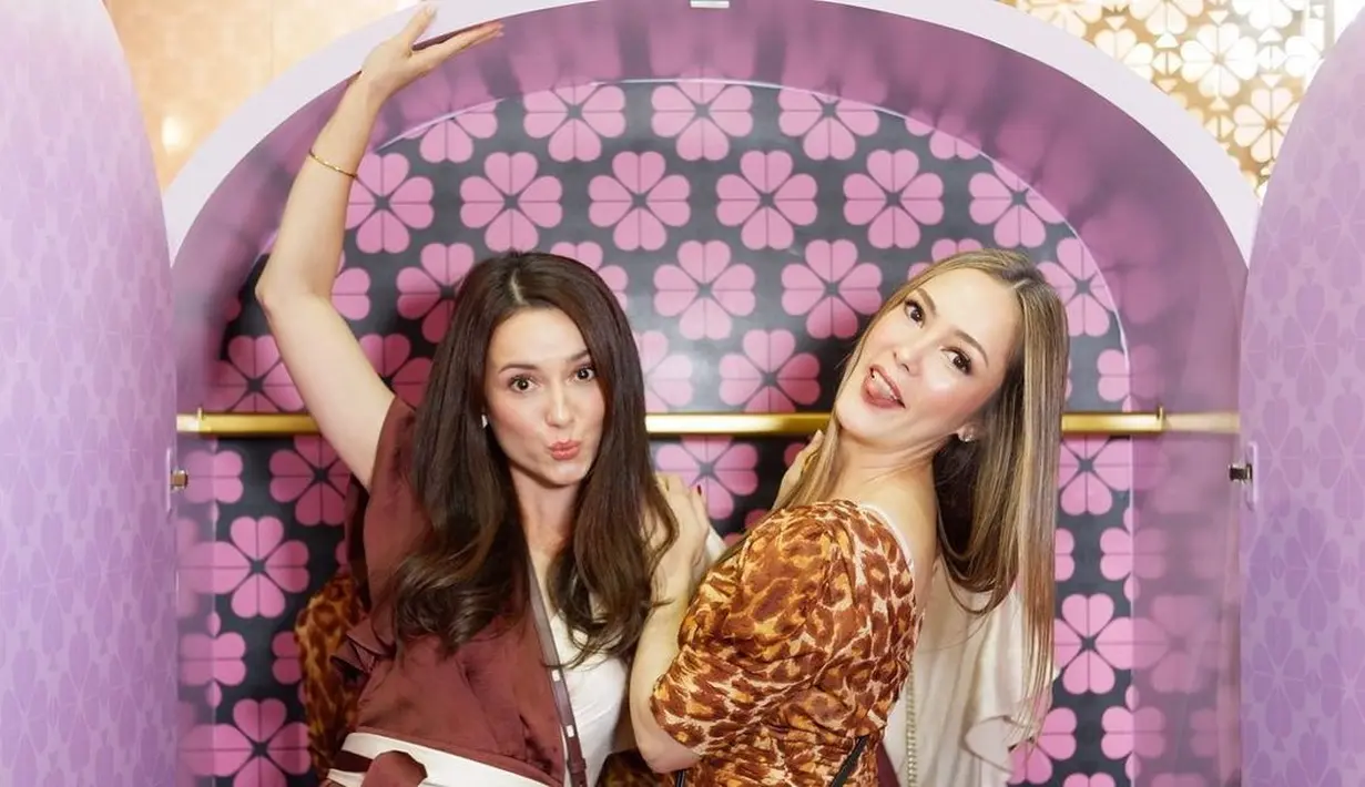 Potret Kompak Cathy Sharon dan Julie Estelle, Sister Goals Banget ...