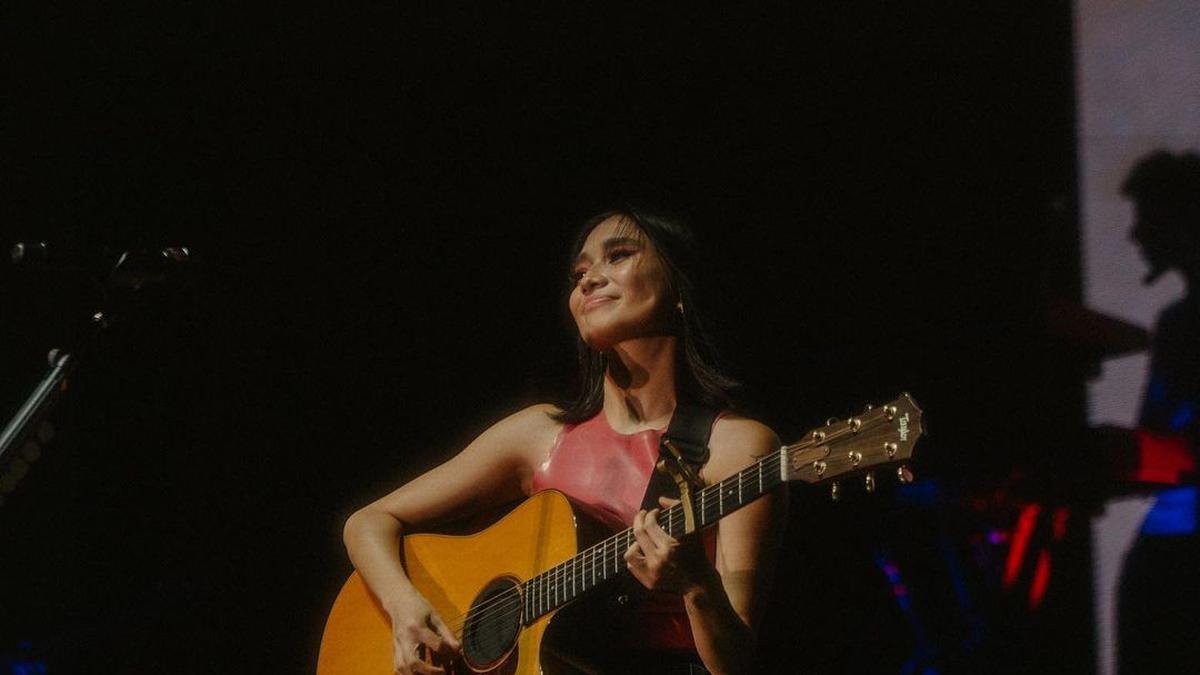 5 Rekomendasi Lagu untuk Sad Girl, Bikin Kamu Merasa Tidak Sendirian