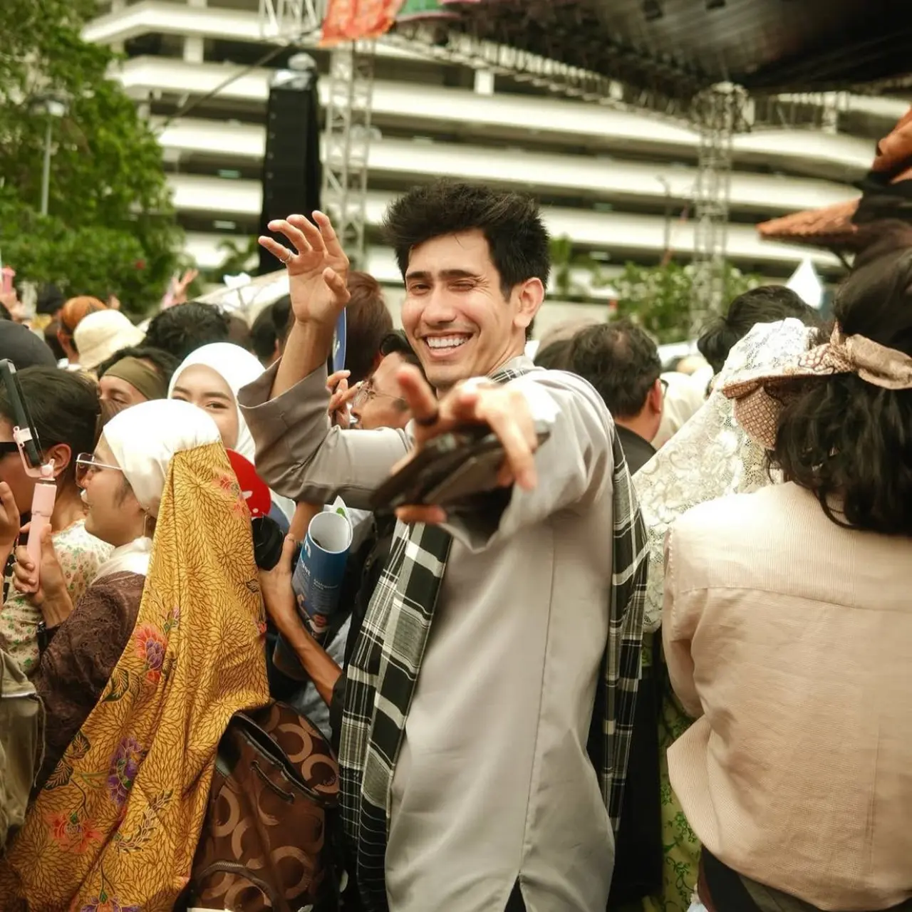 Sekilas Profil Anas Khalid, Kakak Aisar Khaled yang Ramai Dirumorkan Dekat dengan Violenzia ...