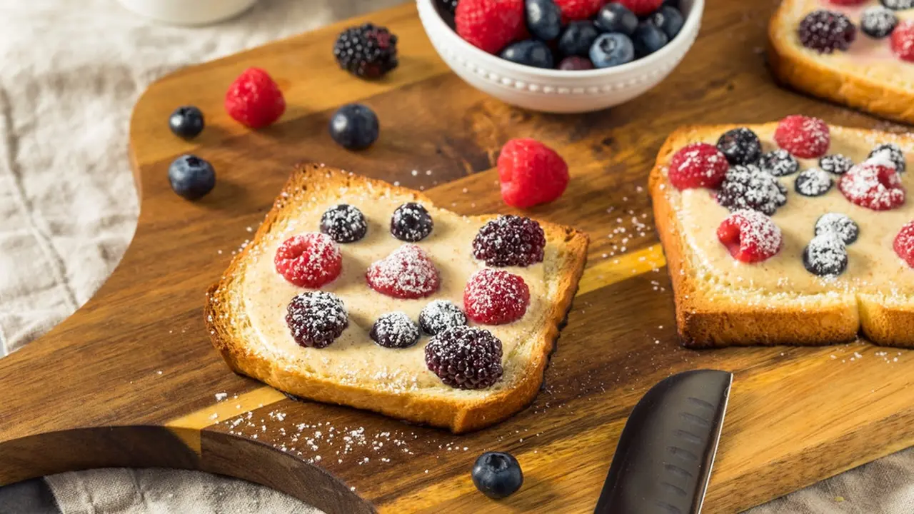 Resep Yogurt Custard Toast Sarapan Tinggi Protein yang Mudah Dibuat di ...