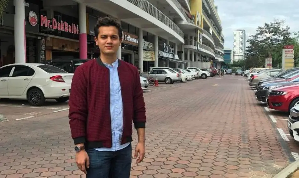 Riz Ismail, Peserta AKSI Asia yang Ditaksir Arafah Rianti - ShowBiz ...