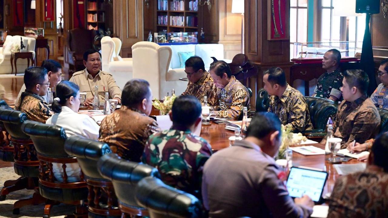 Survei Terbaru Cyrus Network: Mayoritas Publik Puas Akan Kinerja ...