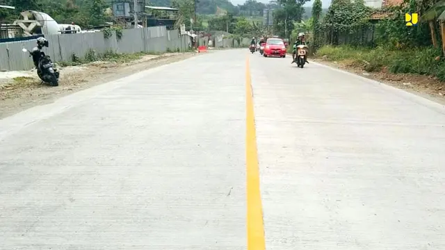 Jalan Ajibarang-Banjarnegara Gunakan Aspal Karet - Bisnis Liputan6.com