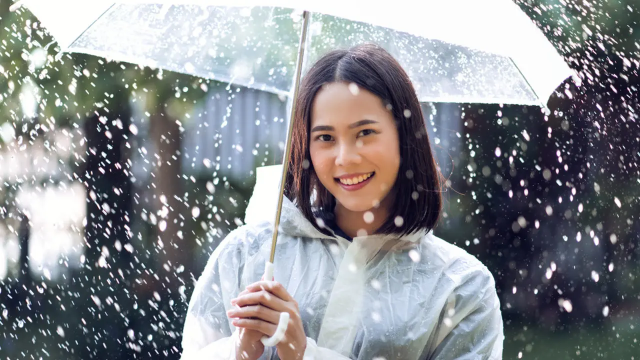 11 Fakta Menarik Orang Pendiam yang Bikin Kagum - Lifestyle Fimela.com