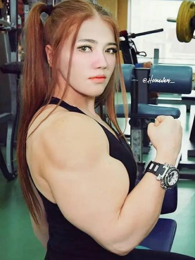 Editan Foto 6 Penyanyi Miliki Lengan Berotot Ini Bikin Tepuk Jidat, Kocak