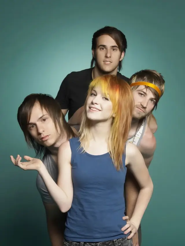 7 Foto Lawas Band Paramore Awal Berdiri Tahun 2004, Kini Diisukan Bubar - Hot Liputan6.com