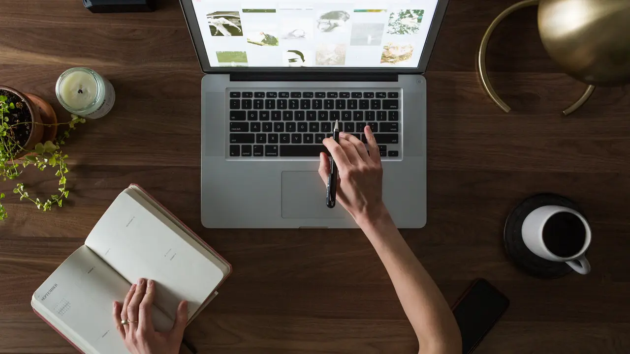 Contoh Tujuan Penulisan Makalah dan Cara Menulisnya dengan Benar - Hot ...