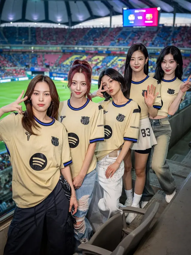 Tur Pramusim Barcelona di Seoul: Kemenangan Telak dan Kolab dengan ITZY - Spanyol Bola.com