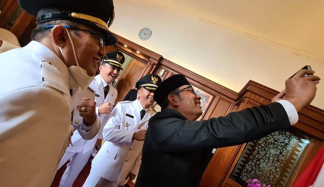 10 Potret Sahrul Gunawan Resmi Dilantik Sebagai Wakil Bupati Bandung - Photo Fimela.com