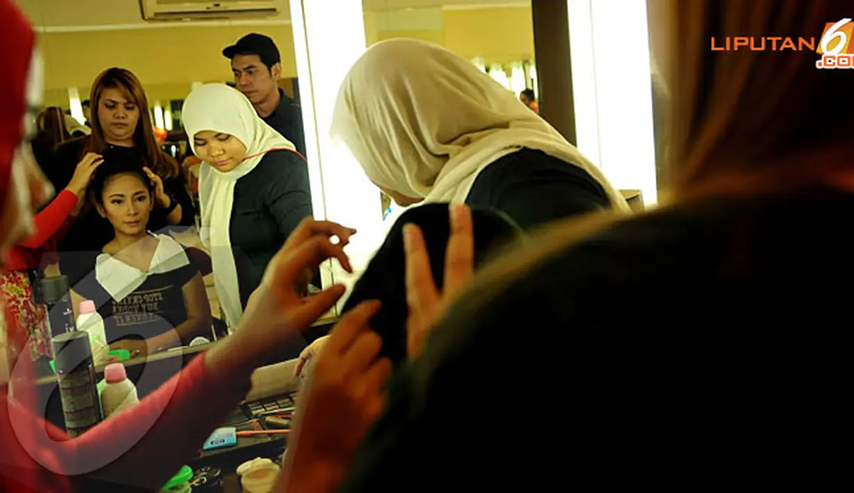 [FOTO] Intip Suasana Persiapan SCTV Awards 2013 - Foto Liputan6.com