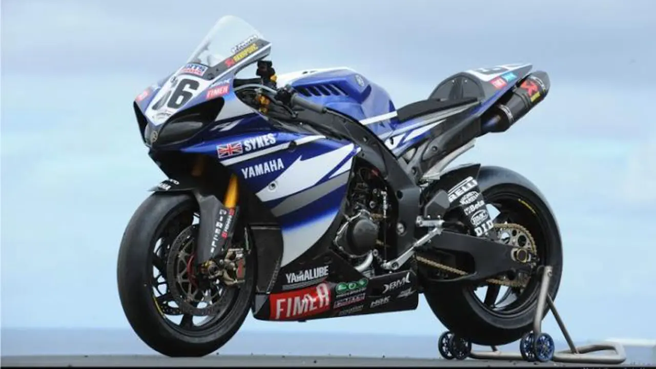 Ikut WSBK Yamaha Andalkan YZF-R1 - Otomotif Liputan6.com
