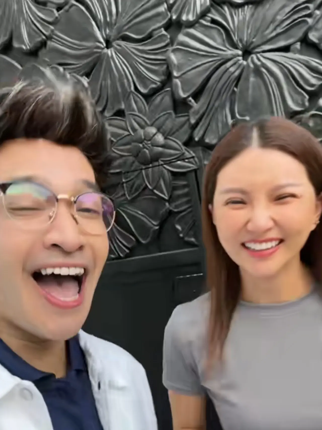 7 Potret Kedekatan Sarwendah dan Ruben Onsu Setelah Cerai, Akur Demi Anak - Hot Liputan6.com