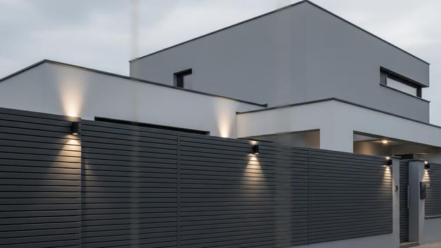 9 Inspirasi Gambar Fasad Rumah Minimalis dengan Pagar Horizontal, Bikin ...