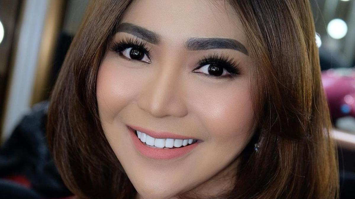 Foto Terakhir Chacha Sherly eks Trio Macan Bareng Melaney Ricardo ...