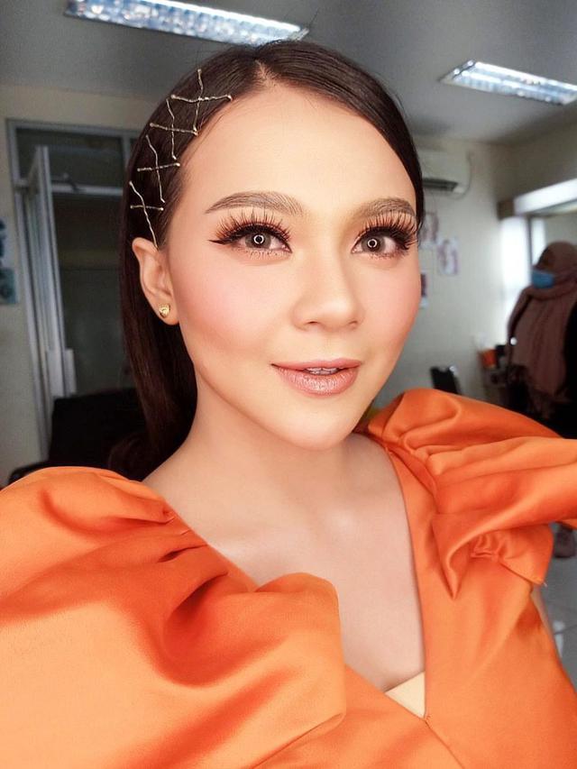 6 Potret Dyah Novia, Peserta Bintang Pantura yang Curi Perhatian ...