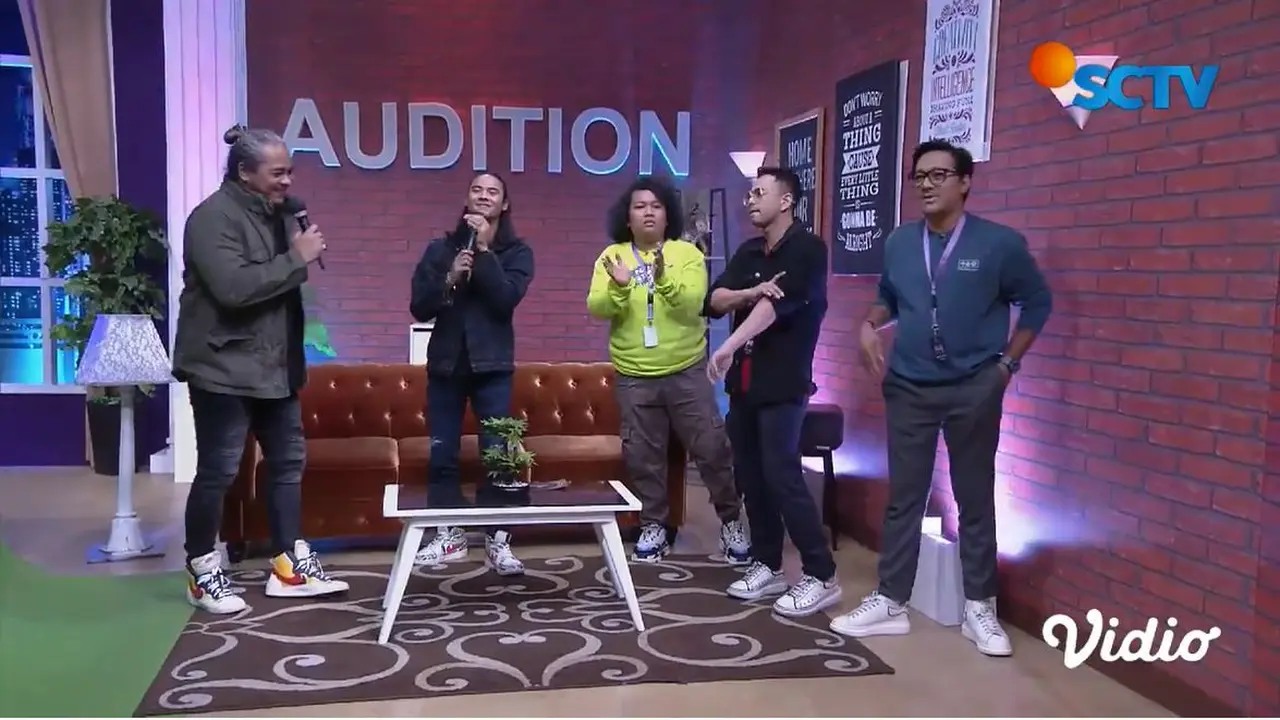 Ikuti Jejak Sang Ayah, Ini 6 Potret Renaga Tahier Anak Ferdy Tahier ...