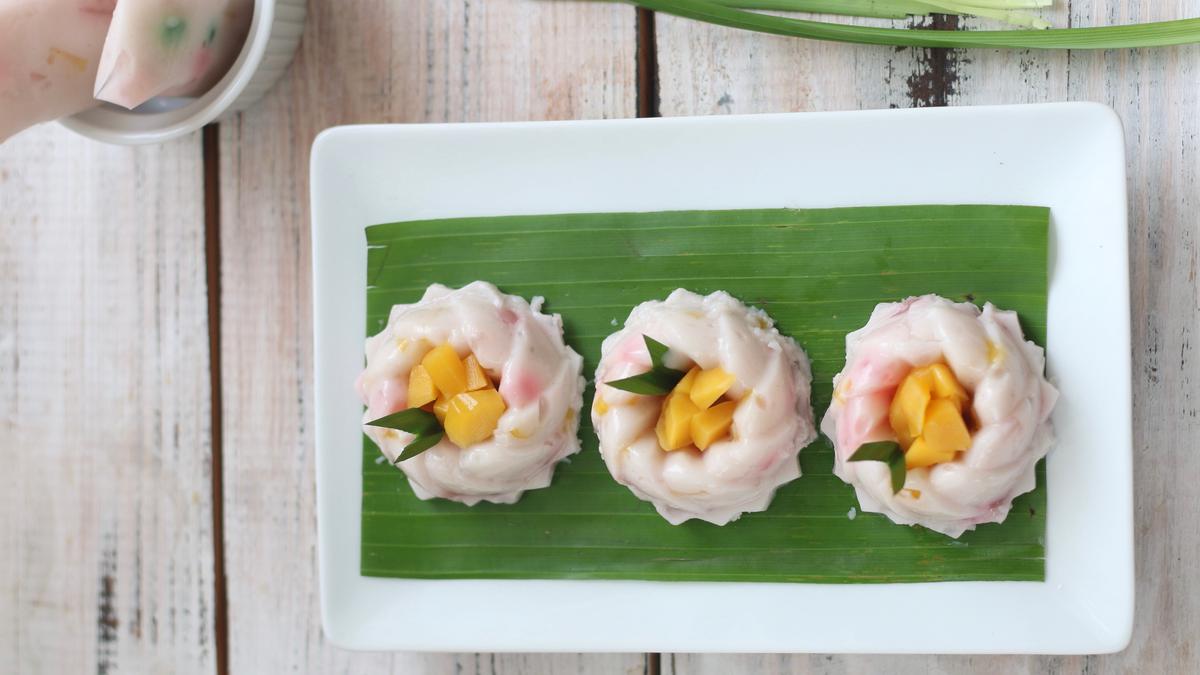 Resep Kue Cantik Manis Mutiara Santan yang Lembut