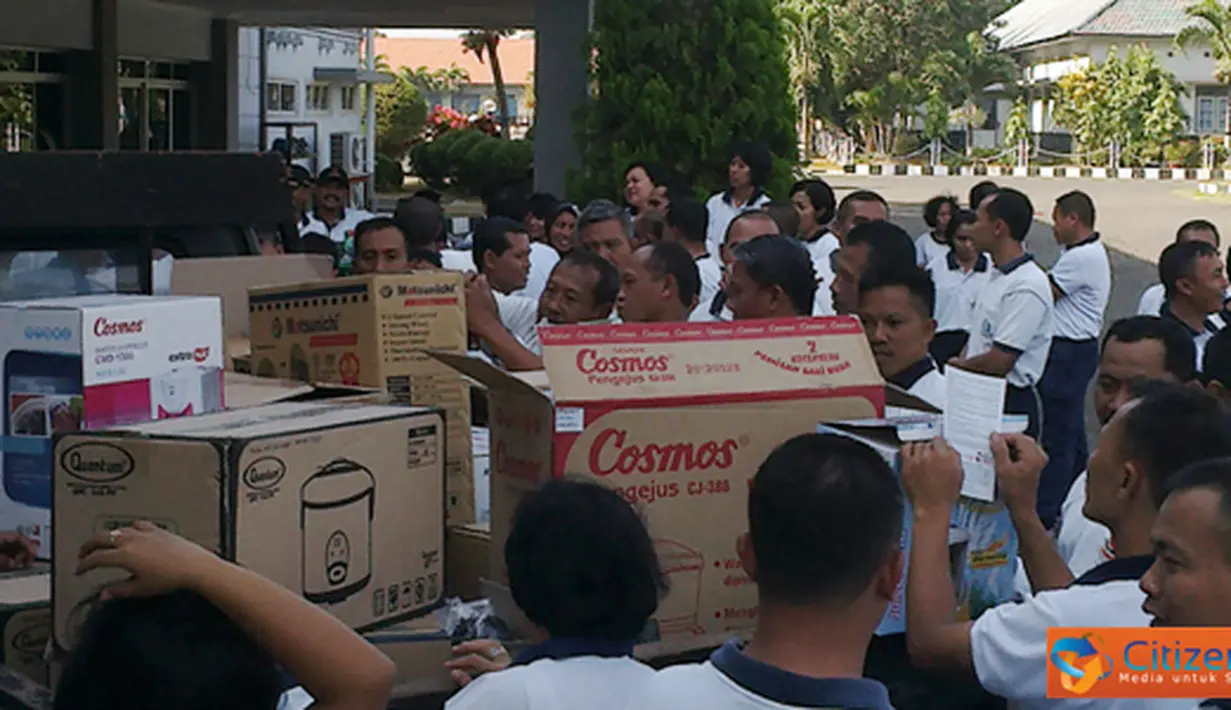 Primkopal Bantu Kebutuhan Personil Kobangdikal - Foto Liputan6.com