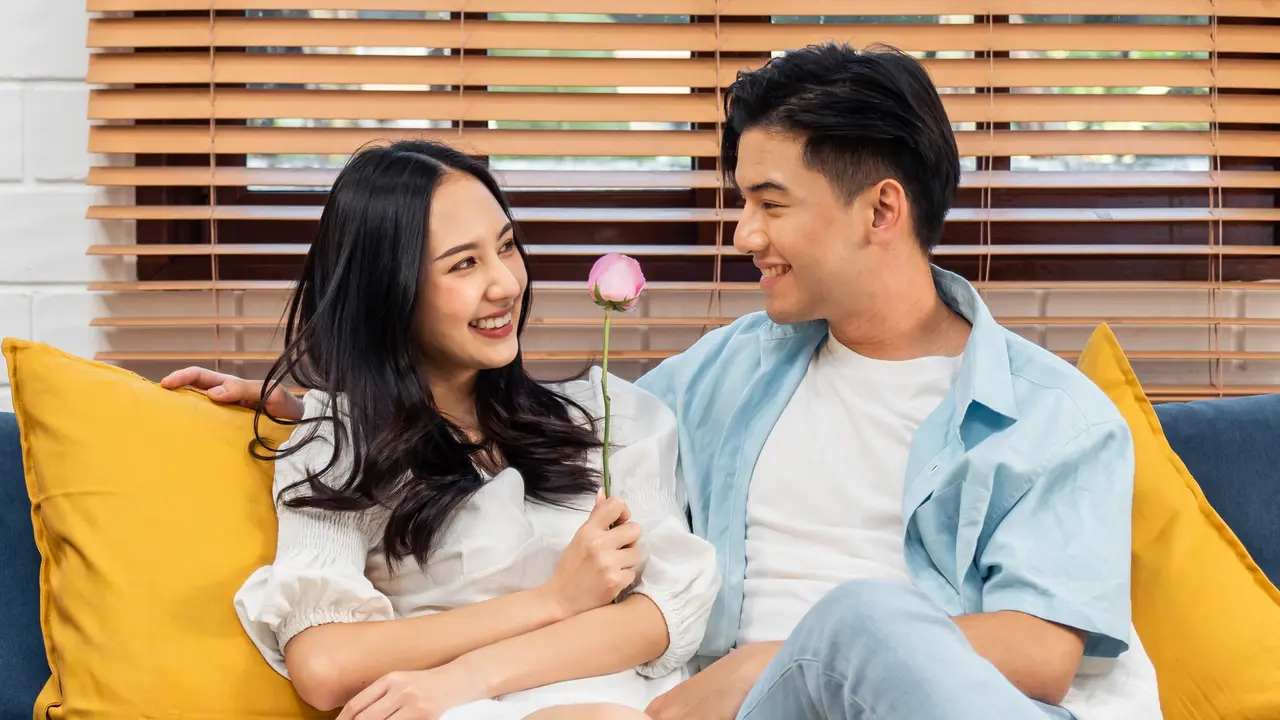 8 Tanda Cinta Seseorang yang Sangat Tulus Padamu - Relationship Fimela.com