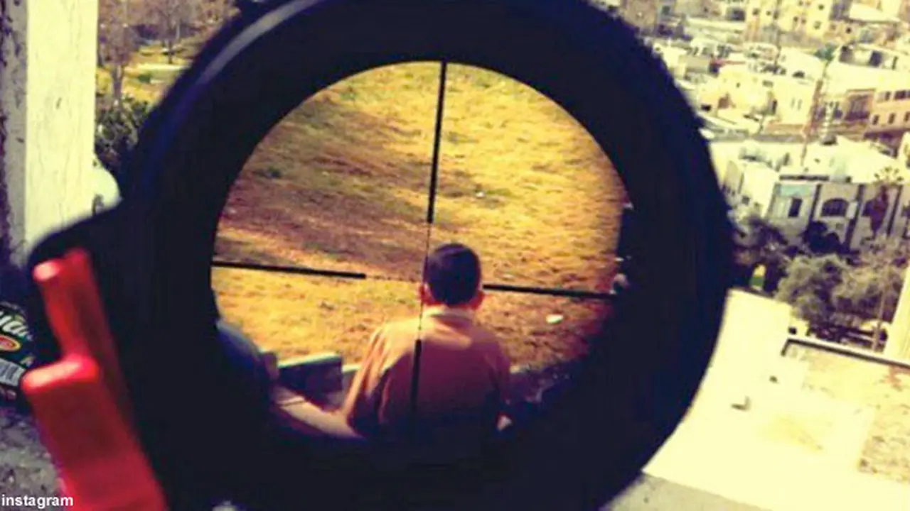Foto Instagram Anak Palestina dalam Bidikan Sniper Israel Dikecam ...