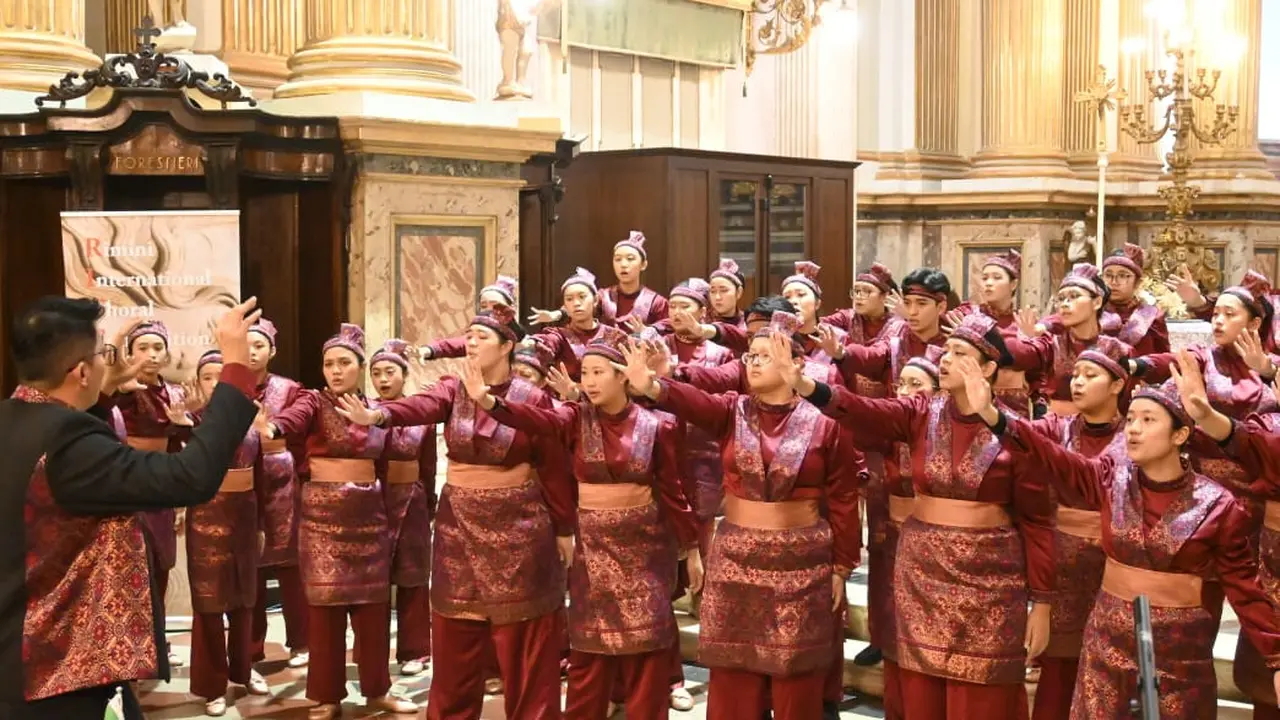 Saint Angela Choir dari Bandung Raih Juara World Choral Championship ...