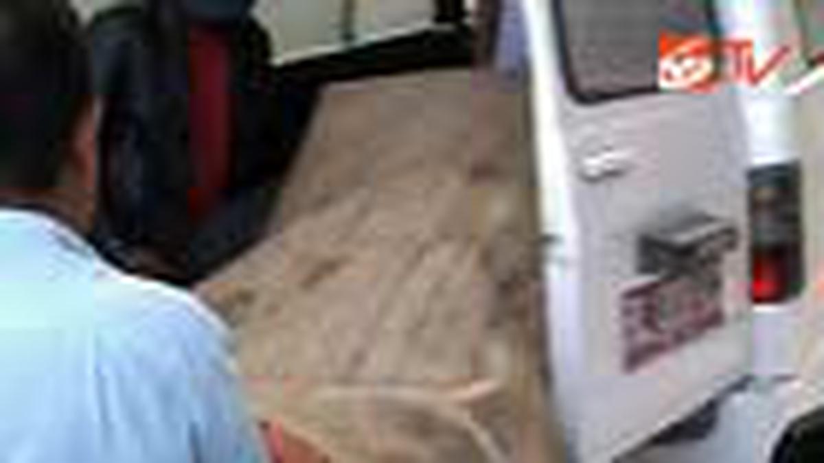 Petani Karet Tewas Akibat Bom Tabung Lontar - Enam Plus Liputan6.com