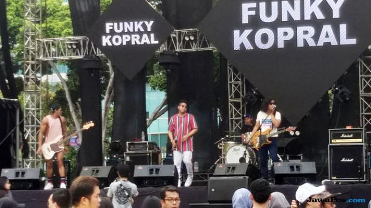 90's Festival Dibuka dengan Funky Kopral dan Fatur Nadila - ShowBiz ...