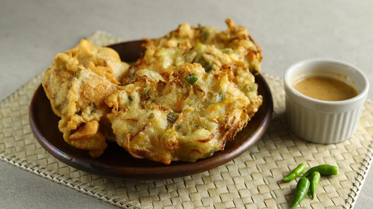 Resep Bakwan Sayur Renyah Tahan Lama dengan Bahan Dapur Rahasia ...