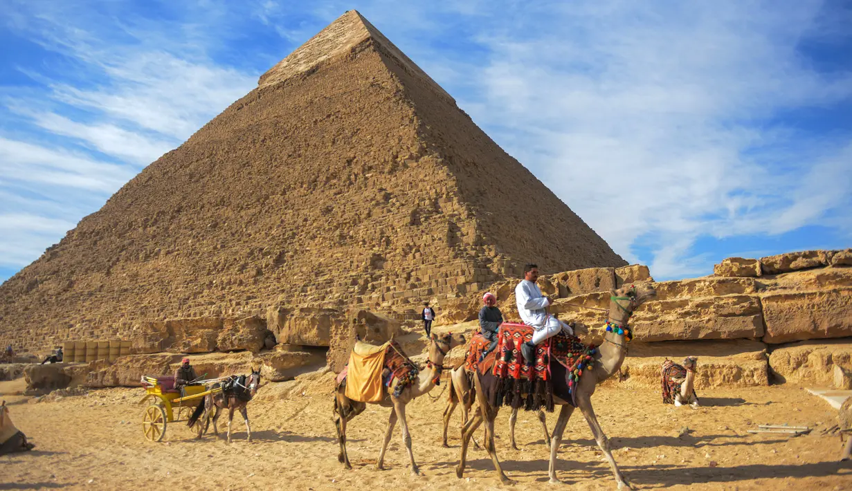 PHOTO: Menikmati Mesir Lewat Kemegahan Piramida dan Spinx - Foto ...