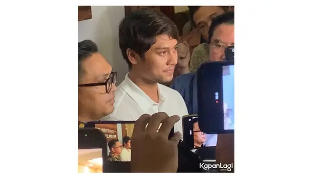 5 Potret Rizky Billar Bebas dari Tahanan, Ucap Permintaan Maaf ke Lesti Kejora - Hot Liputan6.com