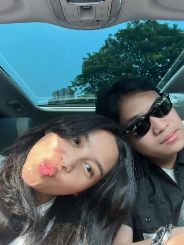 7 Potret Khirani Anak Mayangsari Bareng Pria Diduga Pacar, Setahun Bersama - Hot Liputan6.com