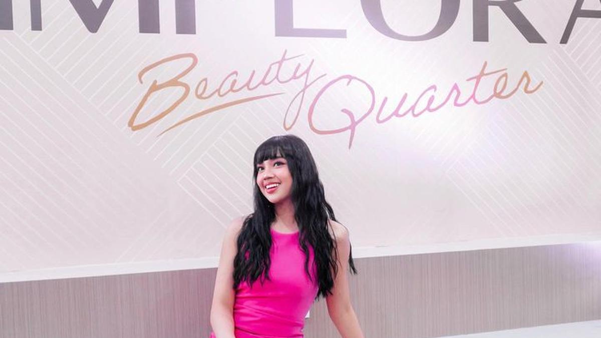 Tampilan Lyodra Kembali Berponi Sebagai Wajah Merek Kosmetik Lokal ...