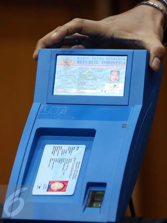 Disdukcapil DKI Buka Layanan Jumat Petang, Urus e-KTP Kini Bisa hingga ...