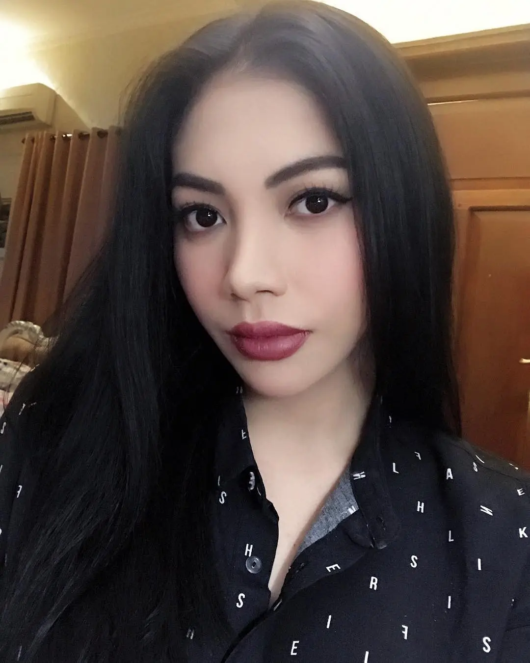 Minta Saran Warganet, Kezia Karamoy Malah Ditanya Soal Bayinya - ShowBiz Liputan6.com