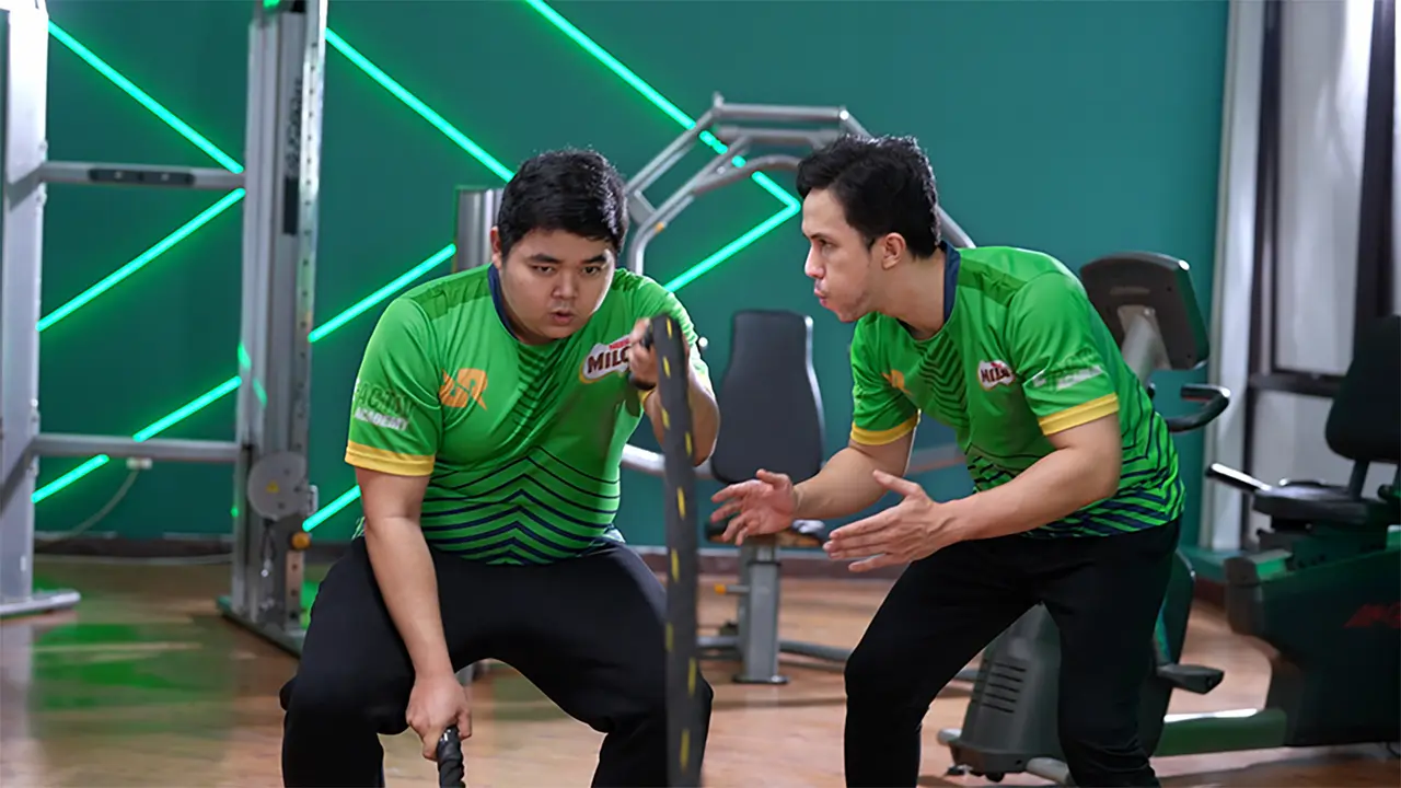 Kapten RRQ Rivaldi Fatah Ajak Pencinta eSport Latihan Fisik dari Stretching Hingga Short Circuit ...