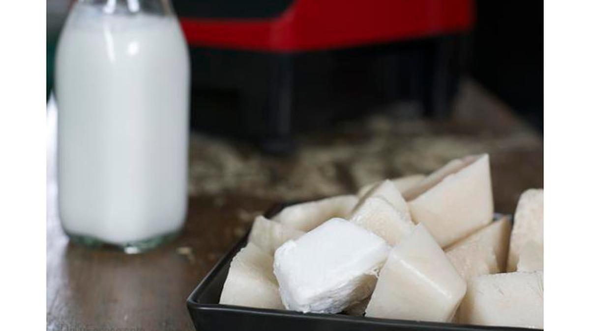 Dapatkan Wajah Secantik Ratu dengan Es Batu Susu - Fashion & Beauty ...
