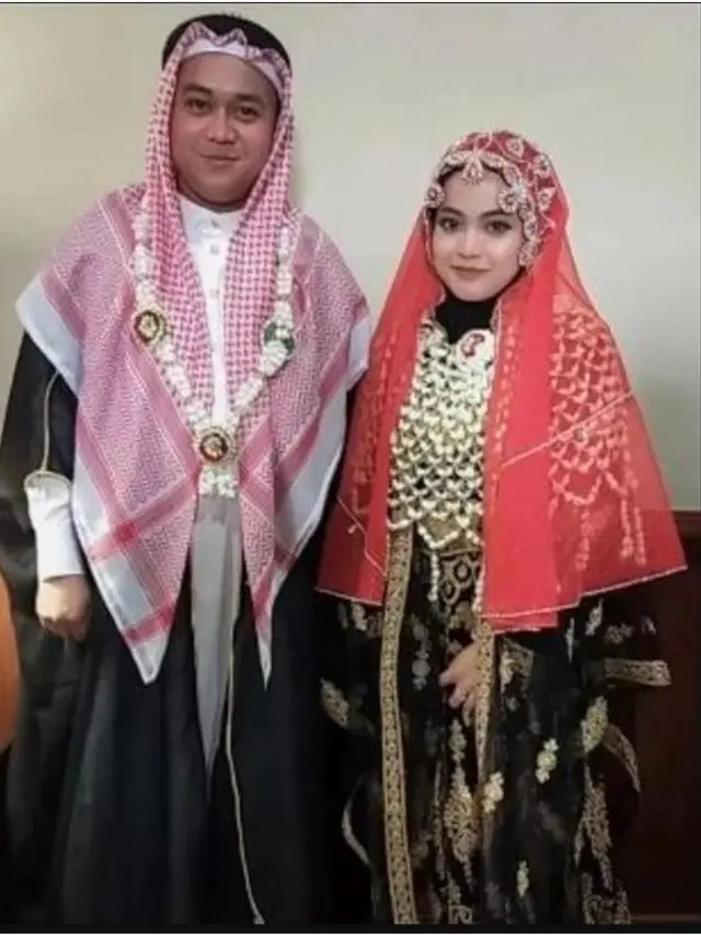 6 Potret Putri DA dan Calon Suami yang Jarang Tersorot, Sudah Resmi ...