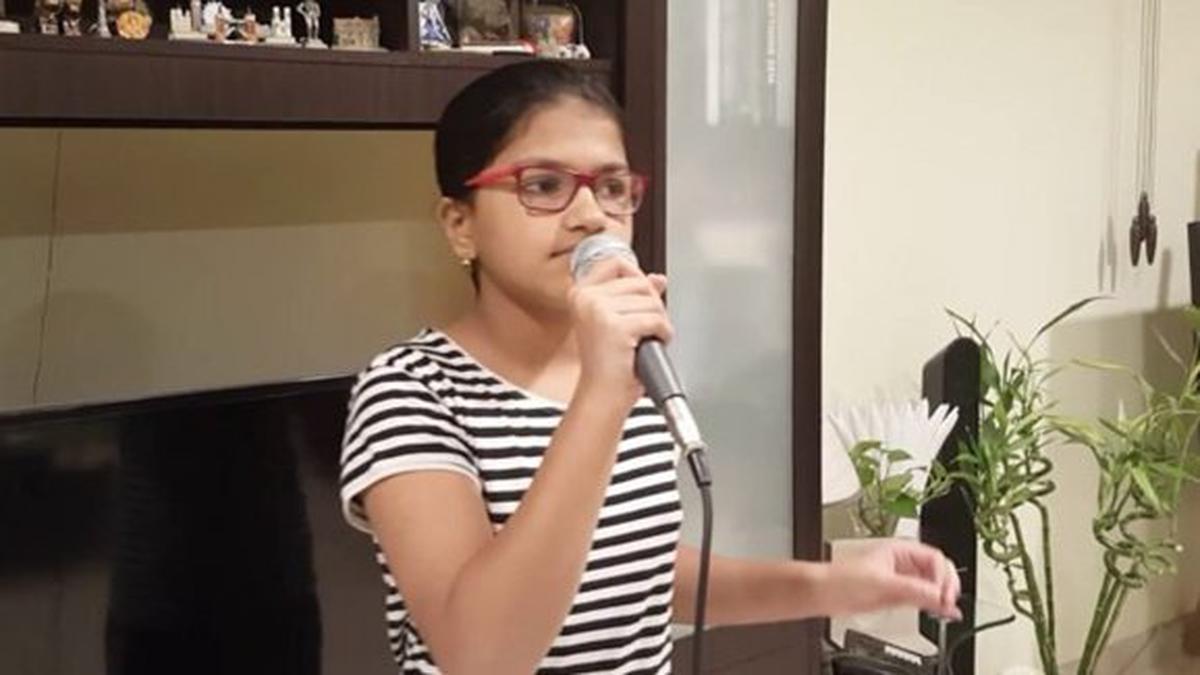 Sekali Konser, Gadis Inspiratif Ini Menyanyi 102 Lagu Bahasa Asing ...