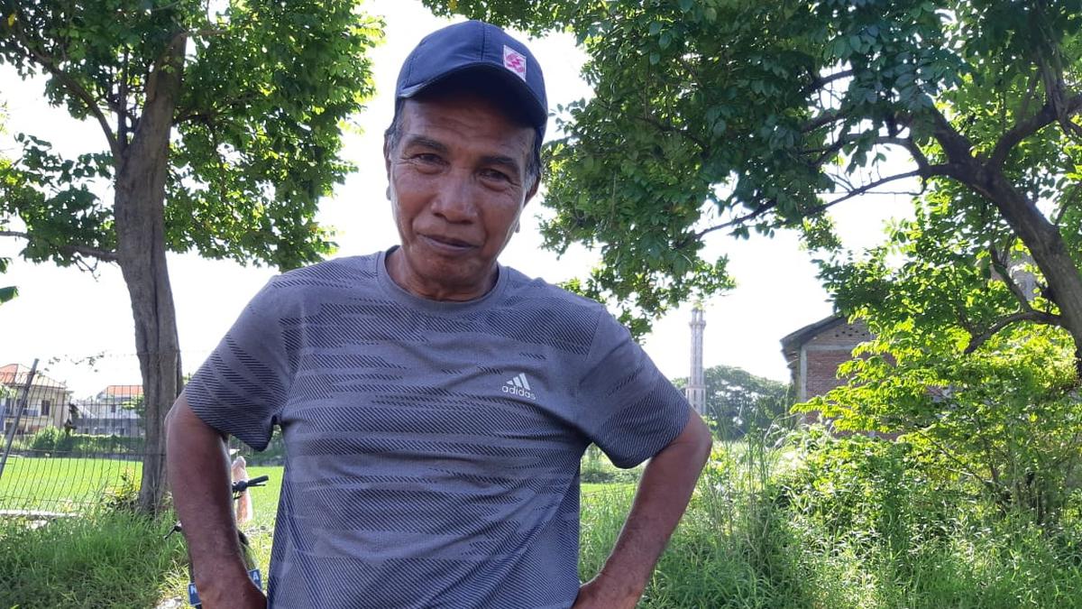 Nostalgia Abdul Khamid, Bek yang Pernah Jadi Top Scorer buat Niac Mitra - Indonesia Bola.com